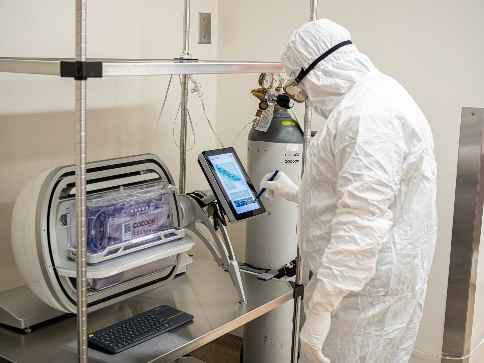 Selecting a CDMO - CentreC3i